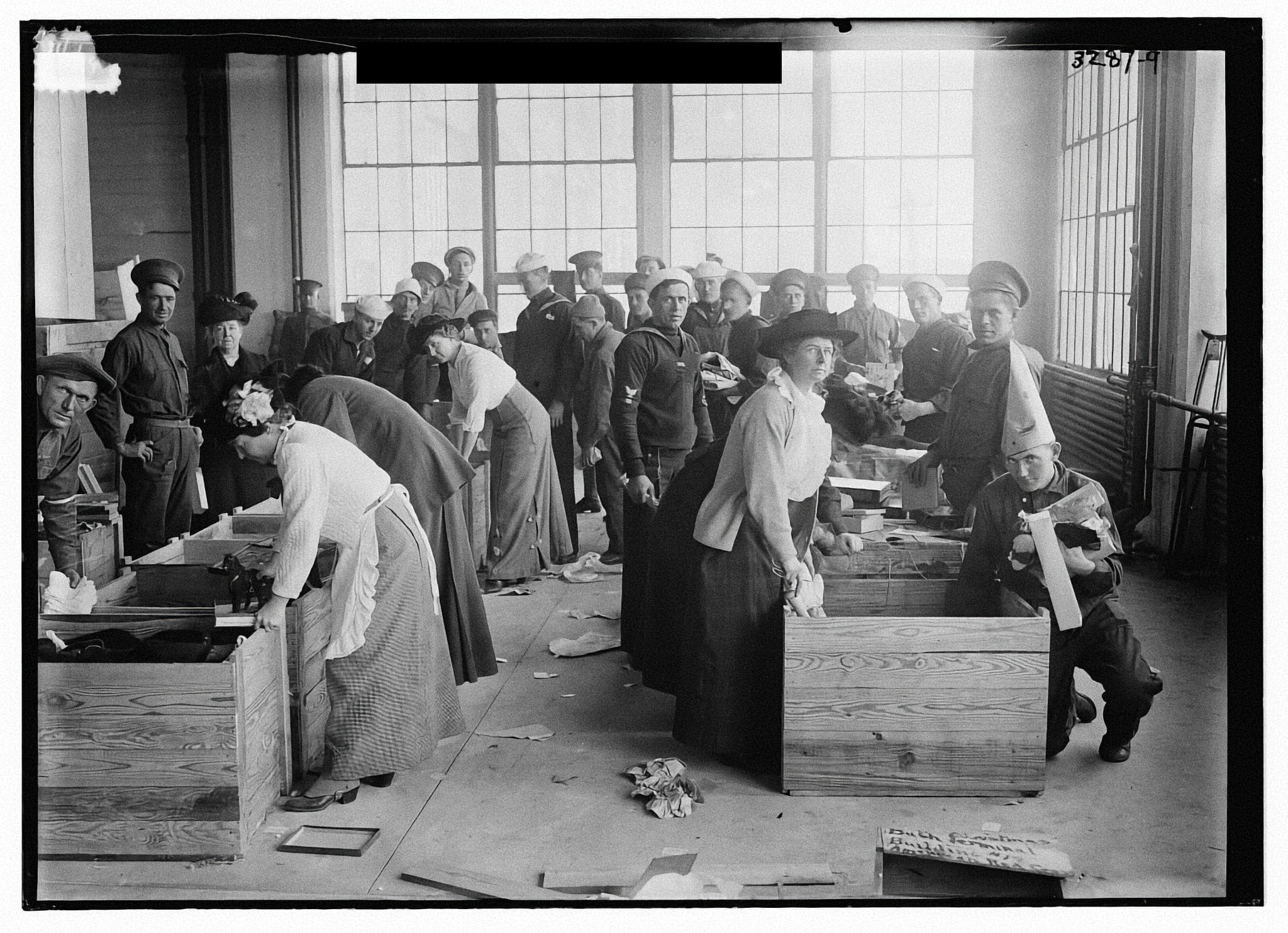 Holiday Writing: Packing Crates ＊ Byrdseed.TV